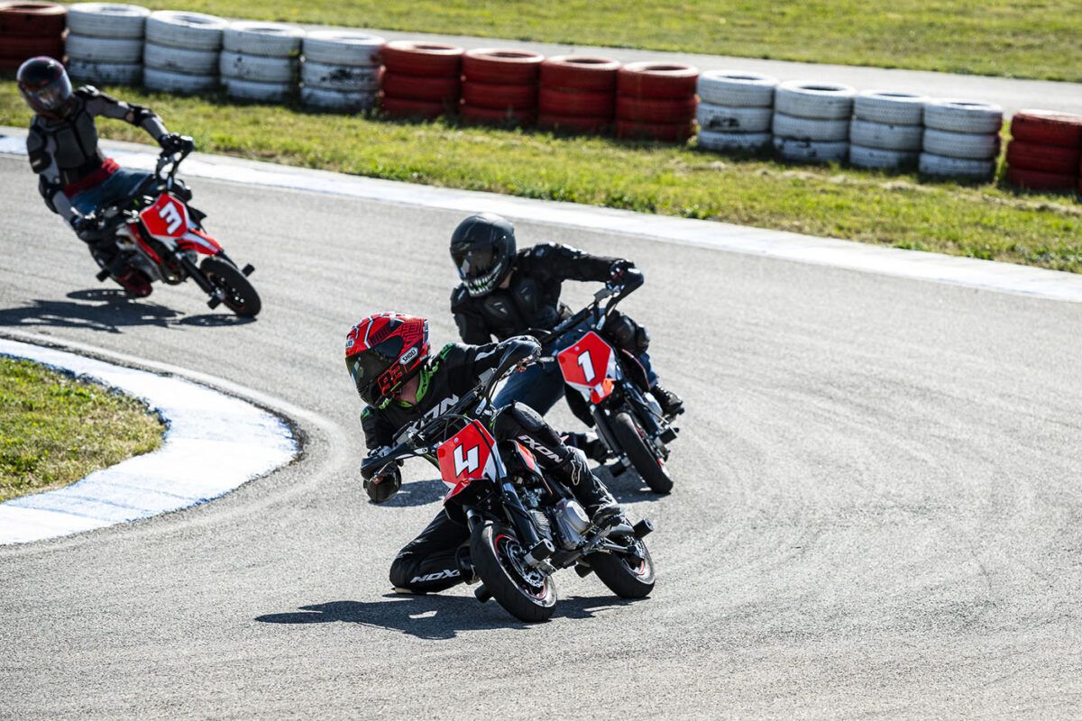 Circuit Mini Moto Ardèche | Location Mini Super-Motard